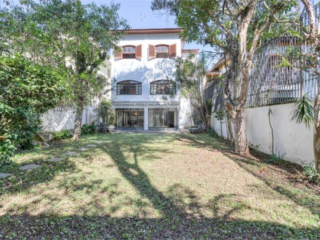 Casa / Sobrado para Venda em São Paulo/SP Santo Amaro 4 Quartos