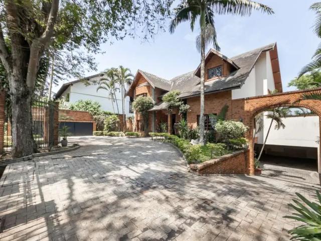 Casa / Sobrado para Venda em São Paulo/SP Alto da Boa Vista 4 Quartos