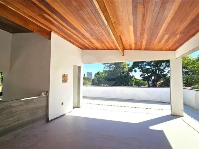 Casa / Sobrado para Venda em São Paulo/SP Alto da Boa Vista 4 Quartos