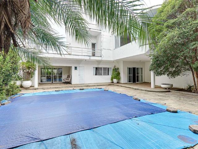 Casa / Sobrado para Venda em São Paulo/SP Alto da Boa Vista 4 Quartos