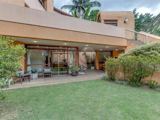 Casa / Sobrado para Venda em São Paulo/SP Alto da Boa Vista 5 Quartos