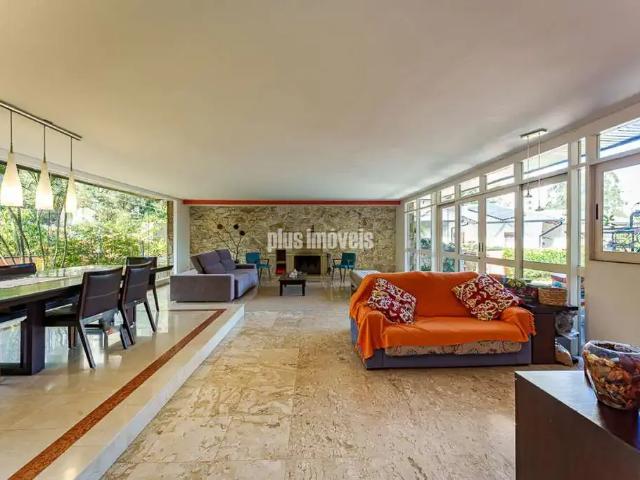 Casa / Sobrado para Venda em São Paulo/SP Alto da Boa Vista 5 Quartos
