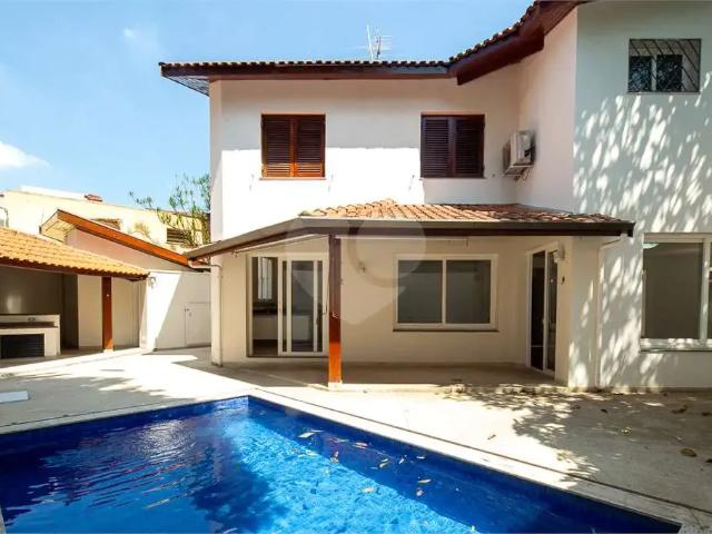 Casa / Sobrado para Venda em São Paulo/SP Alto da Boa Vista 5 Quartos