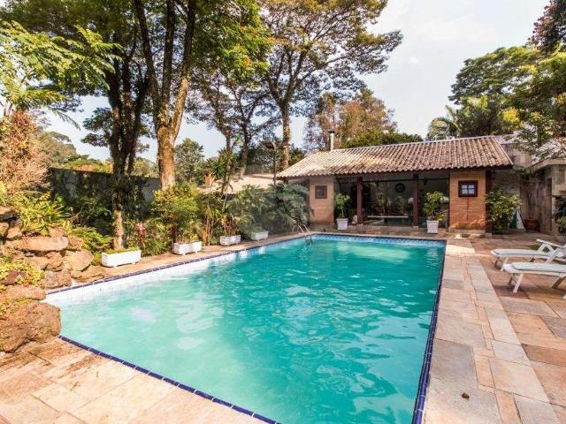 Casa / Sobrado para Venda em São Paulo/SP Alto da Boa Vista 5 Quartos
