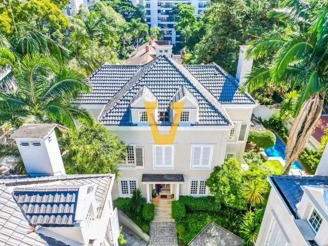 Casa / Sobrado para Venda em São Paulo/SP Alto da Boa Vista 5 Quartos