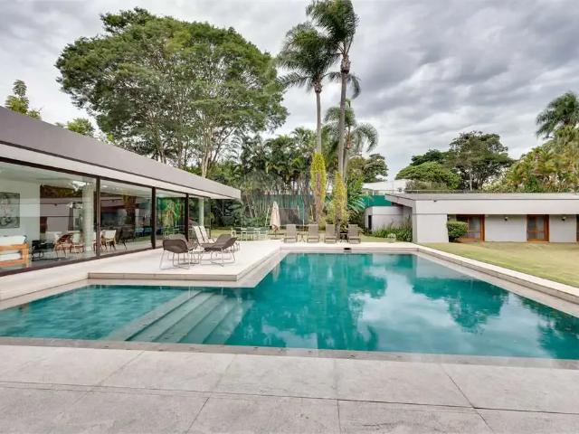 Casa / Sobrado para Venda em São Paulo/SP Jardim dos Estados 5 Quartos