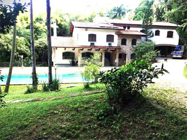 Casa / Sobrado para Venda em São Paulo/SP Alto da Boa Vista 8 Quartos