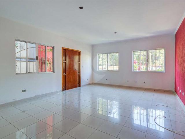 Casa / Sobrado para Venda em São Paulo/SP Alto da Boa Vista 3 Quartos