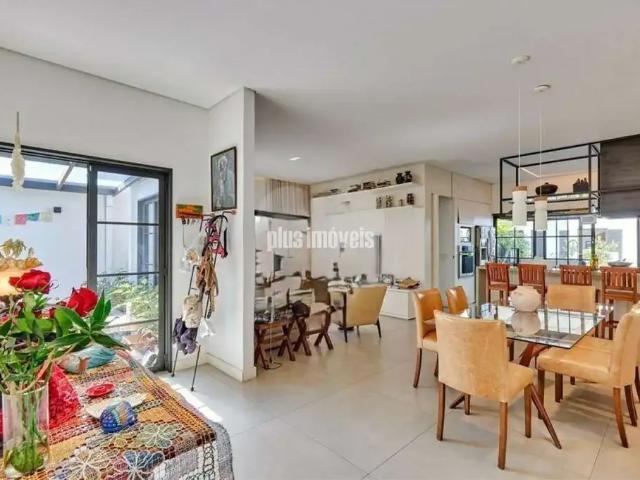 Casa / Sobrado para Venda em São Paulo/SP Alto da Boa Vista 3 Quartos