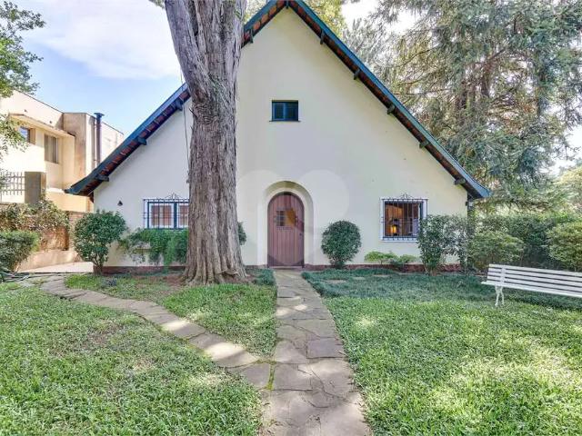 Casa / Sobrado para Venda em São Paulo/SP Alto da Boa Vista 3 Quartos