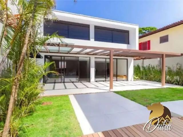 Casa / Sobrado para Venda em São Paulo/SP Alto de Pinheiros 4 Quartos