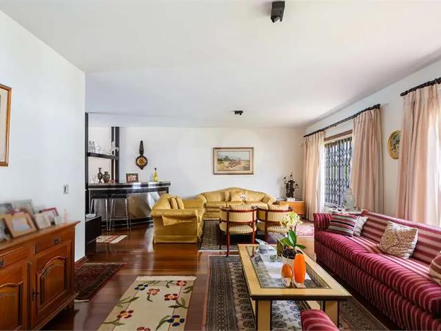Casa / Sobrado para Venda em São Paulo/SP Alto de Pinheiros 4 Quartos