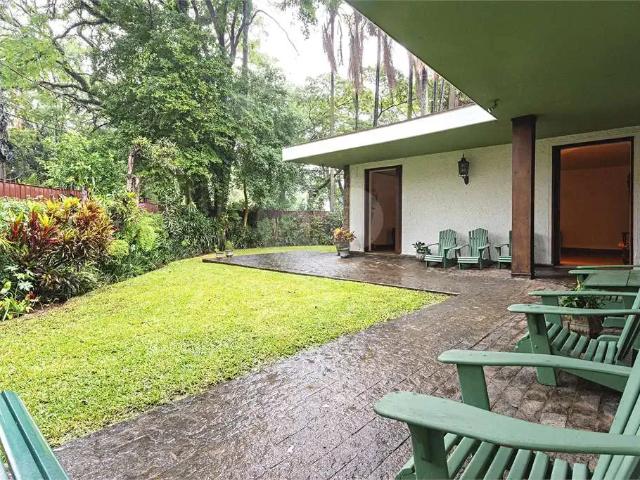 Casa / Sobrado para Venda em São Paulo/SP Alto de Pinheiros 4 Quartos