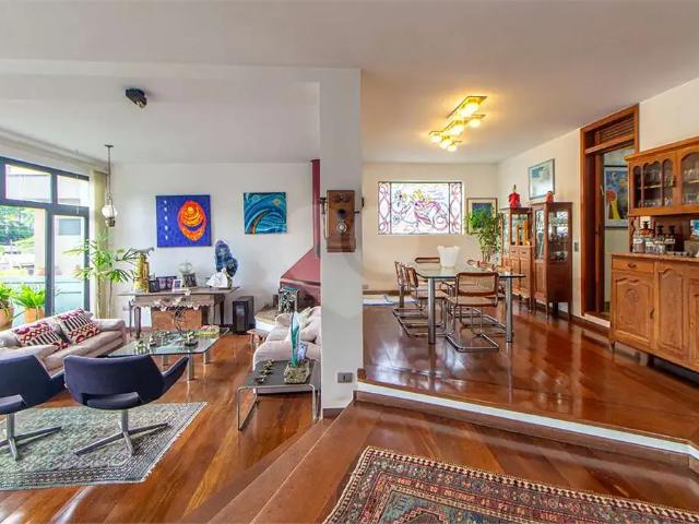 Casa / Sobrado para Venda em São Paulo/SP Alto de Pinheiros 4 Quartos