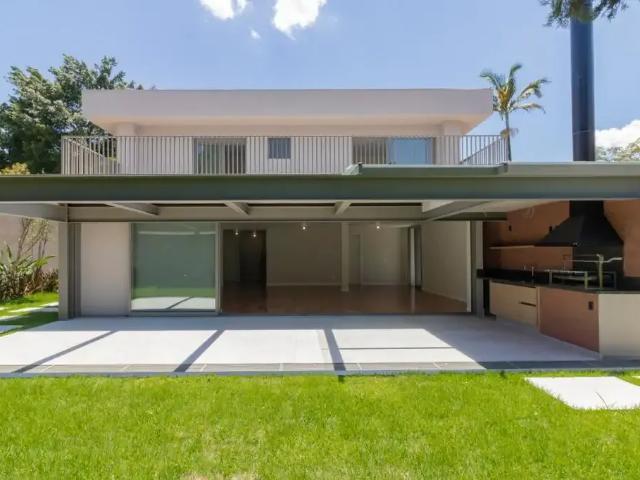 Casa / Sobrado para Venda em São Paulo/SP Alto de Pinheiros 4 Quartos