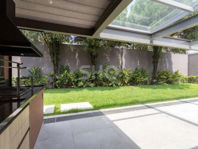 Casa / Sobrado para Venda em São Paulo/SP Alto de Pinheiros 4 Quartos