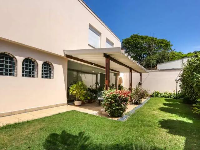 Casa / Sobrado para Venda em São Paulo/SP Alto de Pinheiros 4 Quartos
