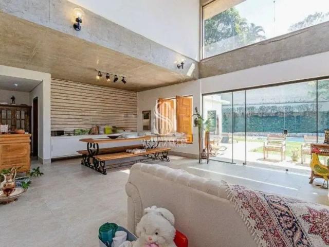 Casa / Sobrado para Venda em São Paulo/SP Alto de Pinheiros 4 Quartos