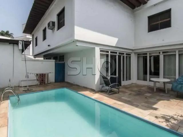 Casa / Sobrado para Venda em São Paulo/SP Alto de Pinheiros 4 Quartos