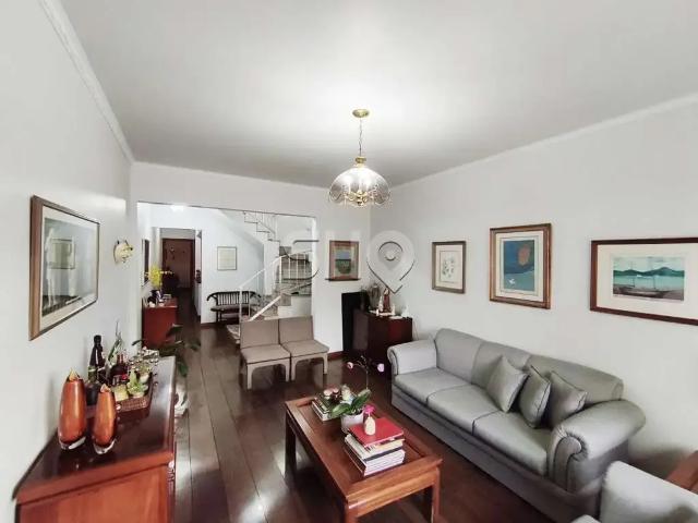 Casa / Sobrado para Venda em São Paulo/SP Alto de Pinheiros 4 Quartos