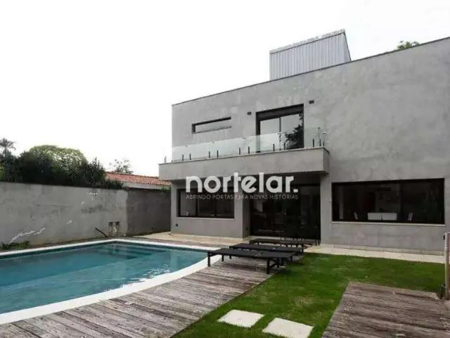 Casa / Sobrado para Venda em São Paulo/SP Alto de Pinheiros 4 Quartos