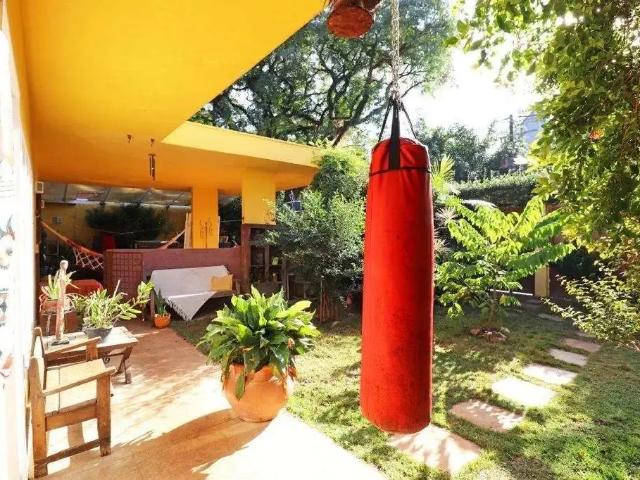 Casa / Sobrado para Venda em São Paulo/SP Alto de Pinheiros 4 Quartos