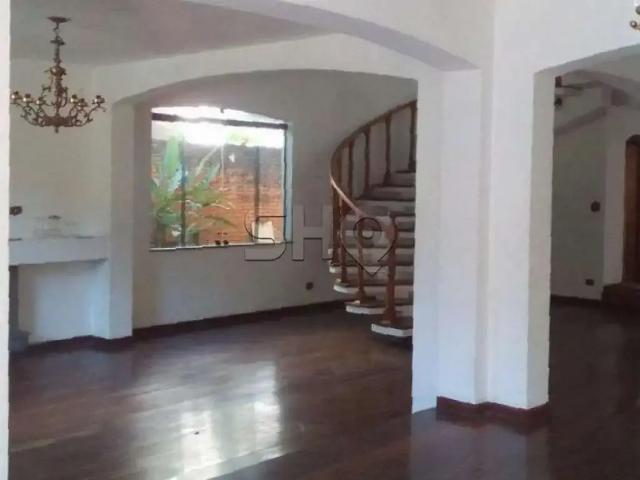 Casa / Sobrado para Venda em São Paulo/SP Alto de Pinheiros 4 Quartos