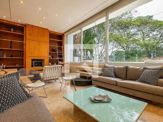 Casa / Sobrado para Venda em São Paulo/SP Alto de Pinheiros 4 Quartos