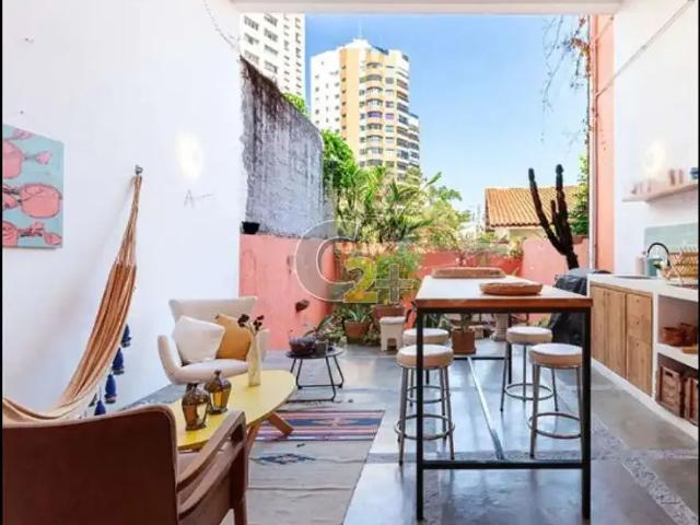 Casa / Sobrado para Venda em São Paulo/SP Alto de Pinheiros 4 Quartos