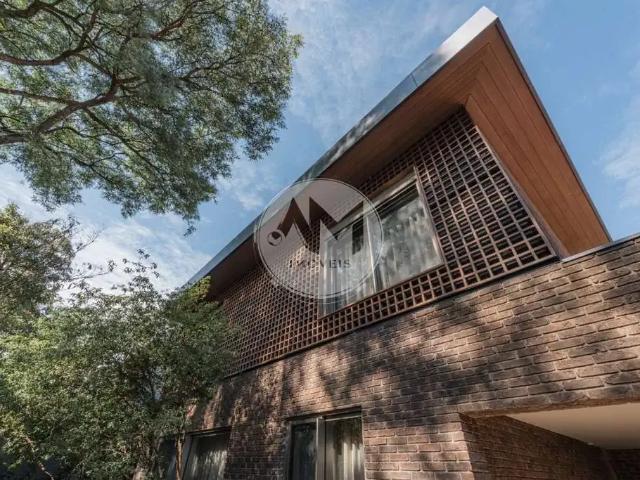 Casa / Sobrado para Venda em São Paulo/SP Alto de Pinheiros 4 Quartos