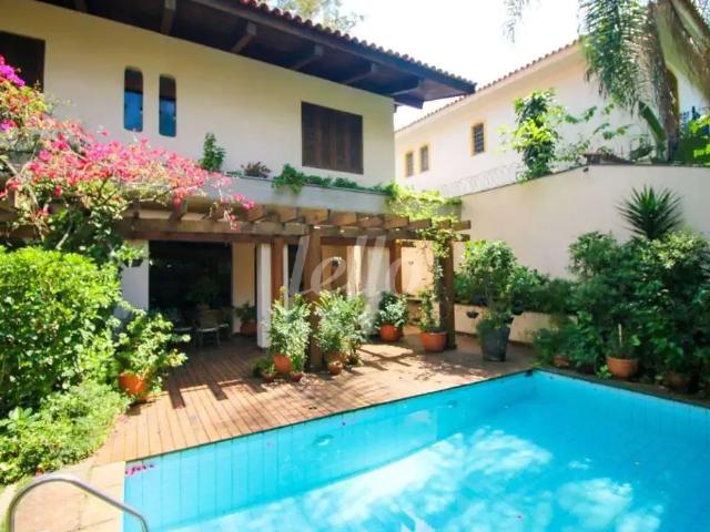 Casa / Sobrado para Venda em São Paulo/SP Alto de Pinheiros 4 Quartos