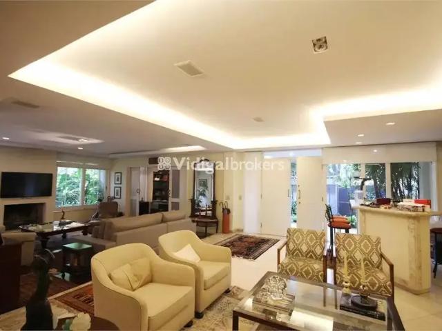 Casa / Sobrado para Venda em São Paulo/SP Alto de Pinheiros 4 Quartos