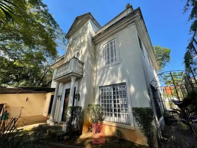 Casa / Sobrado para Venda em São Paulo/SP Alto de Pinheiros 4 Quartos