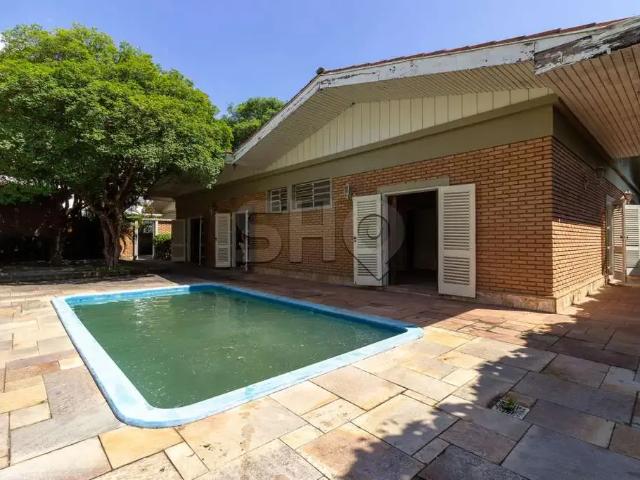 Casa / Sobrado para Venda em São Paulo/SP Alto de Pinheiros 4 Quartos