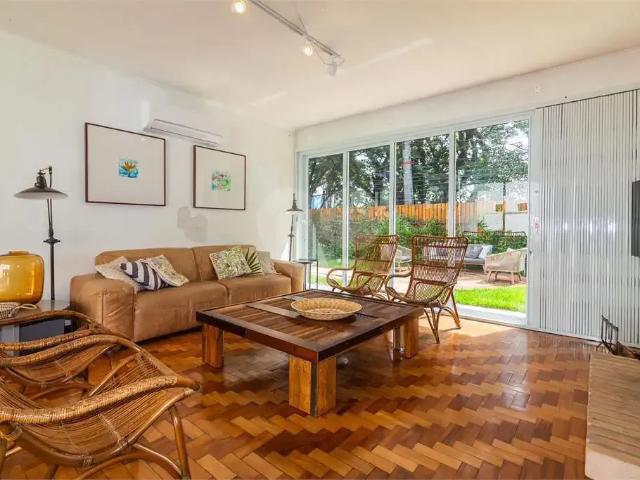 Casa / Sobrado para Venda em São Paulo/SP Alto de Pinheiros 4 Quartos