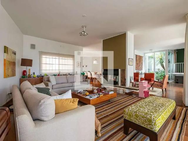 Casa / Sobrado para Venda em São Paulo/SP Alto de Pinheiros 4 Quartos