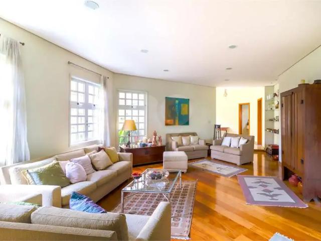 Casa / Sobrado para Venda em São Paulo/SP Alto de Pinheiros 4 Quartos
