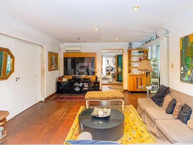 Casa / Sobrado para Venda em São Paulo/SP Alto de Pinheiros 4 Quartos