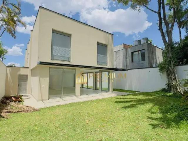 Casa / Sobrado para Venda em São Paulo/SP Alto de Pinheiros 4 Quartos