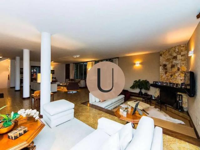 Casa / Sobrado para Venda em São Paulo/SP Alto de Pinheiros 4 Quartos