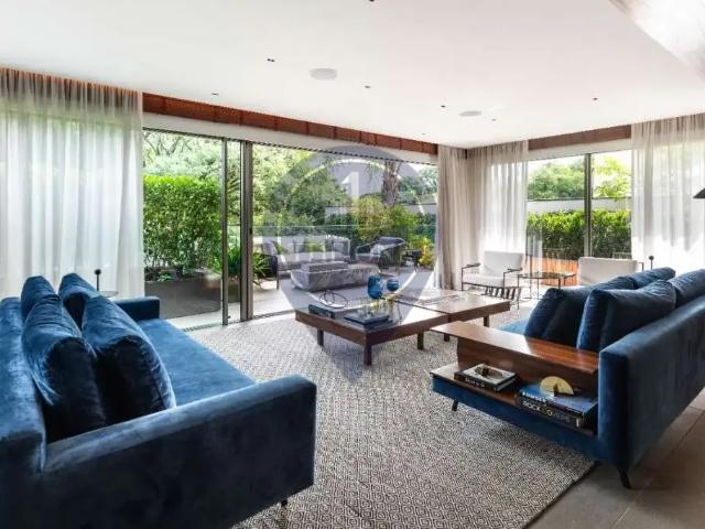 Casa / Sobrado para Venda em São Paulo/SP Alto de Pinheiros 4 Quartos