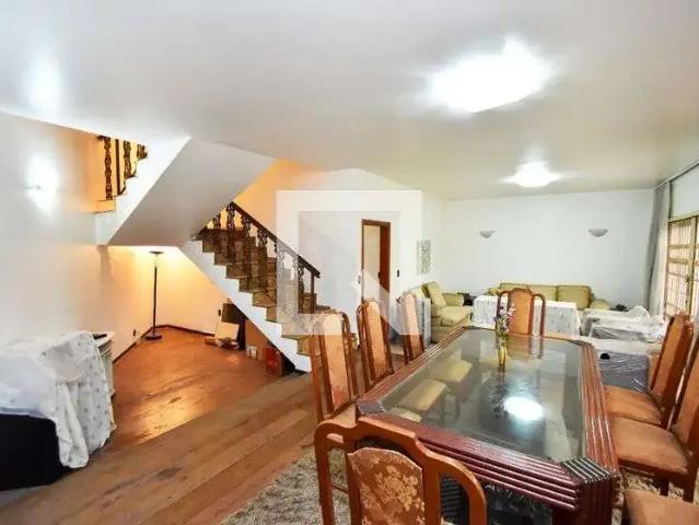 Casa / Sobrado para Venda em São Paulo/SP Alto de Pinheiros 4 Quartos