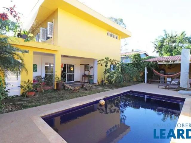 Casa / Sobrado para Venda em São Paulo/SP Alto de Pinheiros 4 Quartos