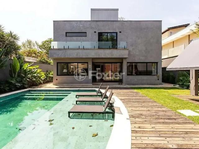 Casa / Sobrado para Venda em São Paulo/SP Alto de Pinheiros 4 Quartos