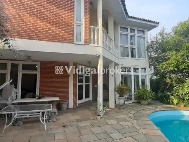 Casa / Sobrado para Venda em São Paulo/SP Alto de Pinheiros 4 Quartos