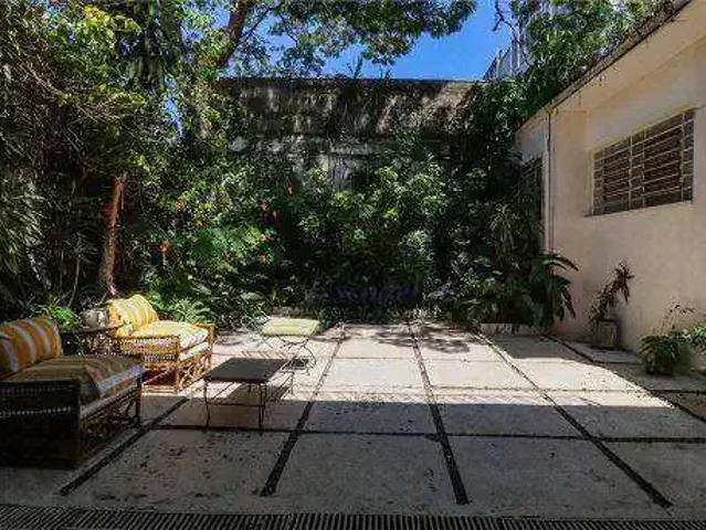 Casa / Sobrado para Venda em São Paulo/SP Alto de Pinheiros 4 Quartos