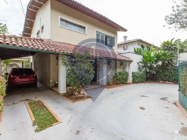 Casa / Sobrado para Venda em São Paulo/SP Alto de Pinheiros 4 Quartos