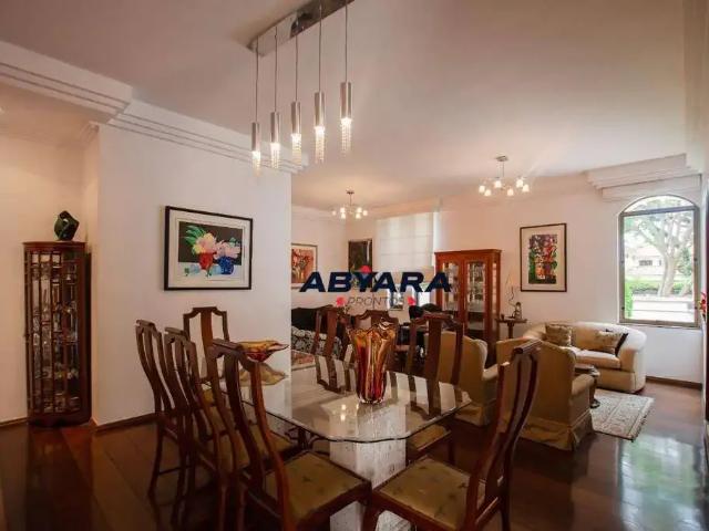 Casa / Sobrado para Venda em São Paulo/SP Alto de Pinheiros 4 Quartos