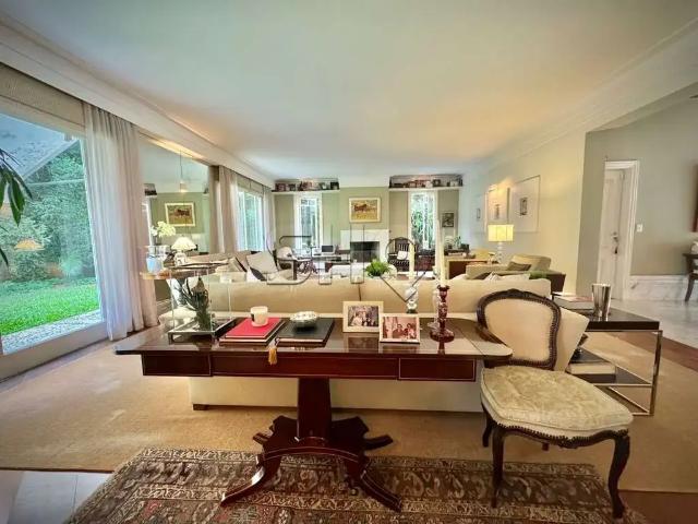 Casa / Sobrado para Venda em São Paulo/SP Alto de Pinheiros 4 Quartos