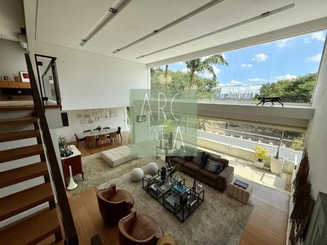Casa / Sobrado para Venda em São Paulo/SP Alto de Pinheiros 4 Quartos